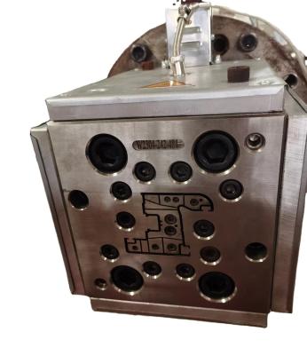 Cina Stampo per profilo UPVC per AutoCAD progettato per estrusore a doppia vite e produzione personalizzata in vendita