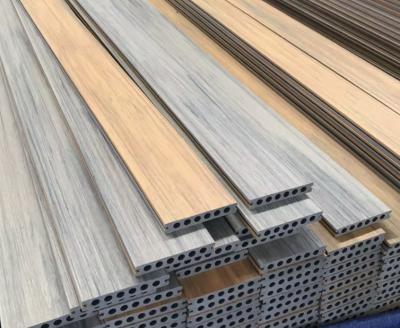 China AutoCAD Designed PE WPC Decking Profile Louver Wall Cladding Production Line for Market for sale