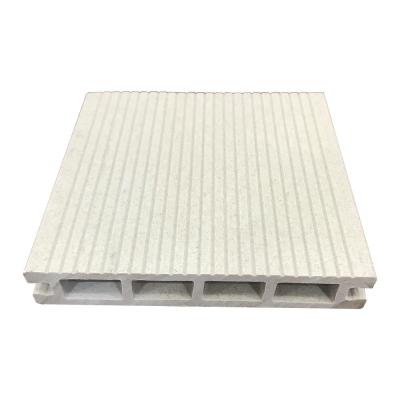 China AutoCAD Designed PE WPC Decking Profile Louver Wall Cladding Production Line for Market for sale