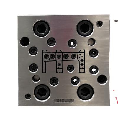 Cina Stampo di estrusione per il profilo della finestra in PVC Disegno diverso Stampo di porta Dimensioni personalizzate in vendita