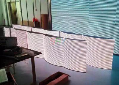 中国 曲がったカスタマイズされた屋内高い定義はモニターの掲示板1R1G1B P6を導きました 販売のため