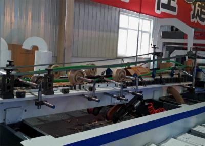 China Golfkarton 4 van de Printerslotter van de Kleurenbodem de Matrijzensnijder Gluer in Automatische lijn 1224 Te koop