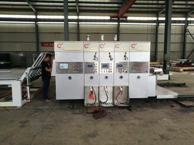 Cina La macchina scanalatrice/impilatore di stampa di Hd Flexo di 3 colori controllato da computer muore taglierina in vendita