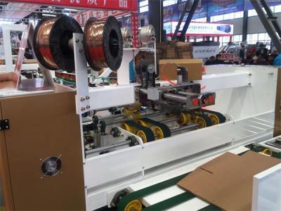 China Rebitador ondulado automático da caixa que cola com o CE servo dobro aprovado à venda