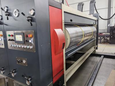Cina 2 il colore 150pcs/Min Corrugated Flexo Printer Slotter muore taglierina in vendita