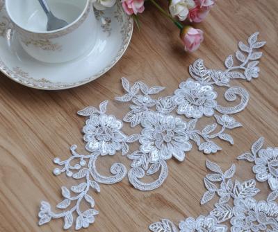 China Apparel  Accessories Ivory  Embroidery  Cord Lace Applique for Bridal Dress for sale