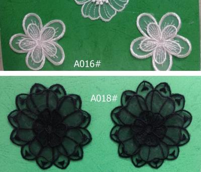 China Garment Accessories Embroidery Organza Applique Flower  with Sequin for sale