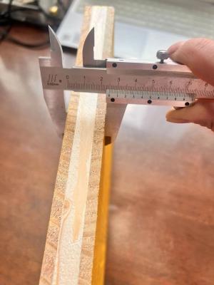 Cina Scaffalature a tre strati di pannelli di legno compensato in vendita