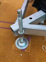 China Ringlock System Base Jack For Scaffolding Construction With Round Base Plate for sale
