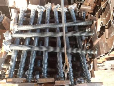 Cina Saldatura a mano Barra solida a forma di U Top Jack per impalcature in vendita