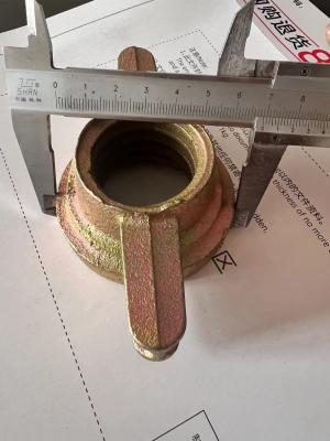 Cina Accessori di coffratura Noce di ghisa galvanizzata per base a jack regolabile in vendita