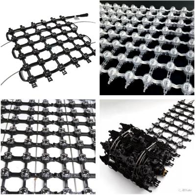 China Outdoor Flexible LED Mesh Curtain P50mm IP66 9000Hz Refresh Rate for sale