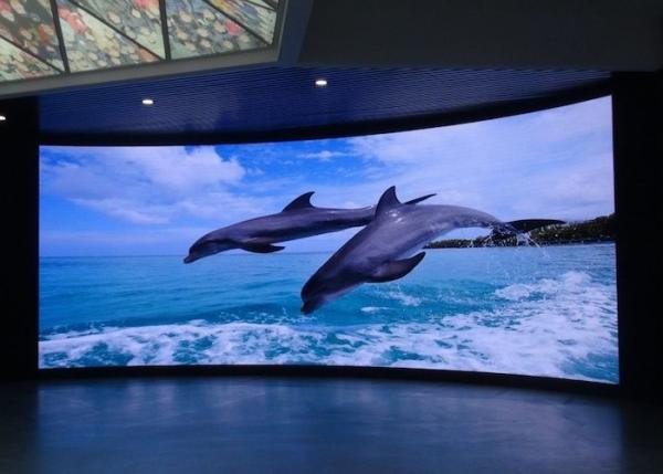 P3mm Flexible Curved LED Display IP65 Waterproof 3840Hz High Refresh Rate