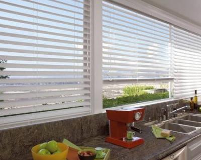 China Electric Sunshine Venetian Blinds with Tubular Motor for sale