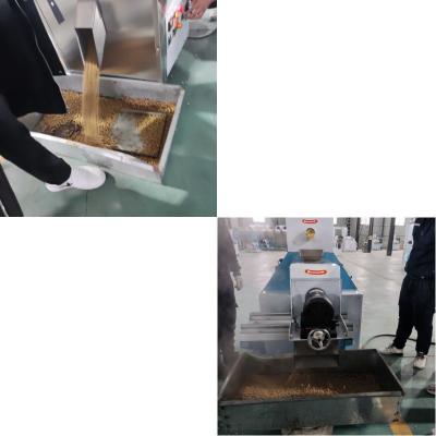 China Automatic Dry Type Fish Feed Extruder Electric Heating For Large Scale Production for sale