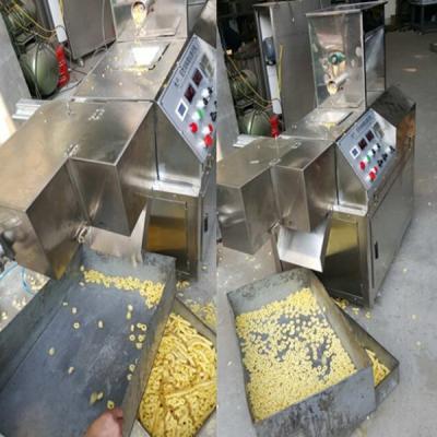 Cina 220V/380V Voltage Screw Food Extruder Machine per impianto di produzione di polverizzazione del bastone di mais in vendita