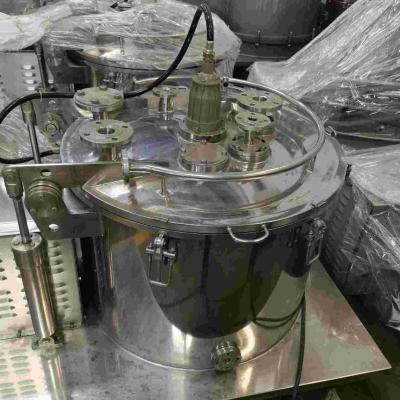 Cina Centrifuga protetta contro le esplosioni verticale per le sostanze farmaceutiche preliminari in vendita