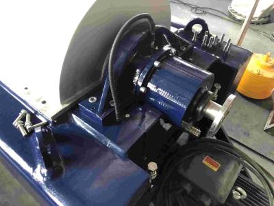Cina il decantatore trifase di disidratazione dei fanghi 3200rpm centrifuga l'orizzontale continuo in vendita