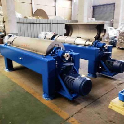 Cina 2000rpm centrifuga 110kW di disidratazione dei fanghi di 3 fasi in vendita