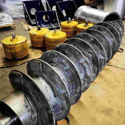 Cina Il decantatore a rivestimento completo della perforazione continua del giacimento di petrolio centrifuga protetto contro le esplosioni in vendita