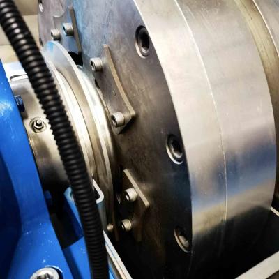 Cina Il decantatore a rivestimento completo della perforazione continua del giacimento di petrolio centrifuga protetto contro le esplosioni in vendita