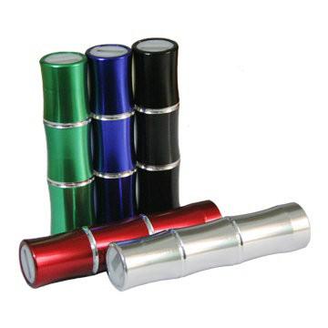 China Outdoor 2600mAh Battery Capacity Universal Portable Power Bank Batteries Pack for sale
