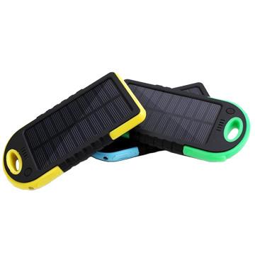 China Black 4000mAh Solar Panel Power Bank , Emergency Portable Charger for sale