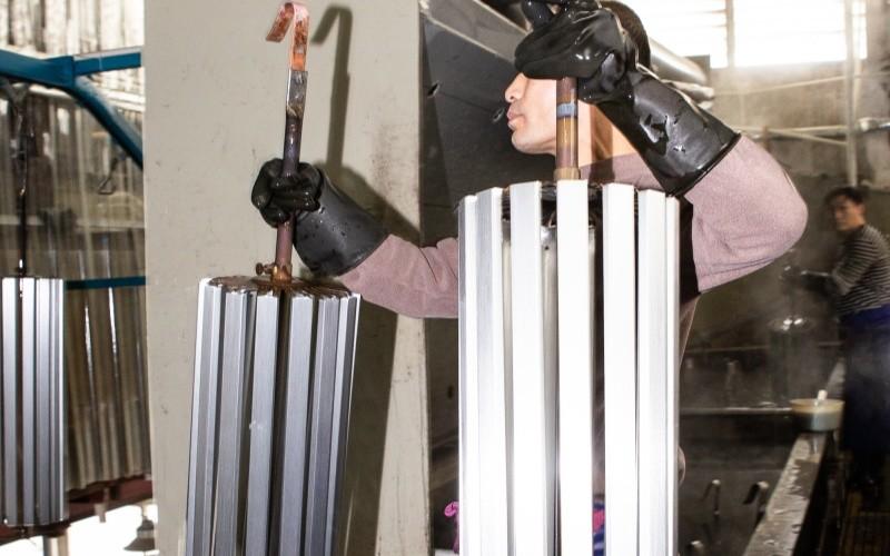 確認済みの中国サプライヤー - Zhongshan Shanfeng CNC Welding Aluminum Products Co., Ltd.