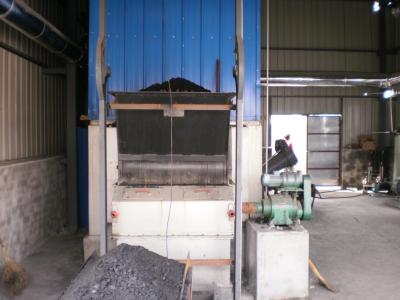 中国 蒸気ボイラの暖房熱油 2011年のホット販売 700 kw 石炭を発射しました。 販売のため