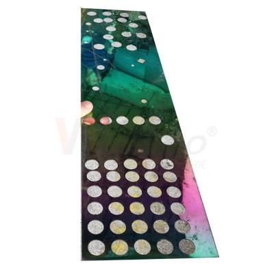 Cina 3mm Colourful hanno perforato il foro rotondo di superficie dello specchio dello strato di acciaio inossidabile in vendita