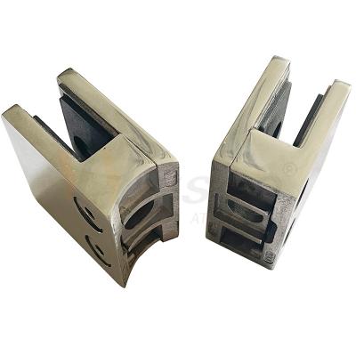 Cina SS 304 316 Satin Mirror Flat Round Bottom Handrail Fittings 45mmx45mmx25mm Square Stainless Steel Glass Clamp in vendita