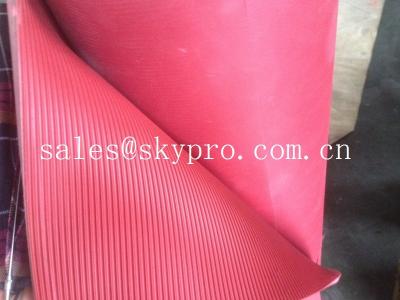 Китай Ровный/выбил поверхностный сверхмощный резиновый крен листа, толщину 2.5mm-20mm продается