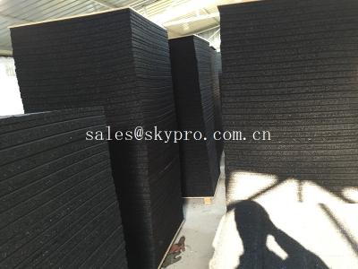 China Anti-slip black rubber pavers crumb flooring for Playground / garden / park for sale