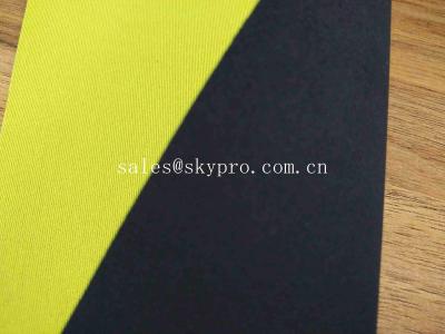 Cina Strati di gomma termoresistenti gialli del rotolo 1mm SBR del tessuto del neoprene ricoperti in vendita