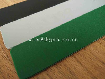 Cina nastro trasportatore massimo del PVC di 3.3m ampio, conduttivo flessibile di Matt del nastro trasportatore della multi cima industriale della presa in vendita