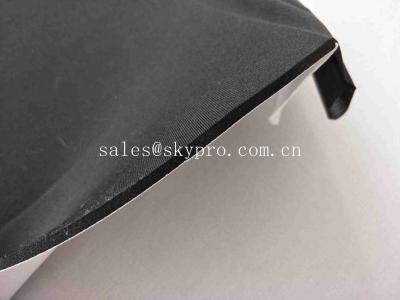Cina Tessuto di nylon rivestito del neoprene del tessuto 2mm della schiuma del neoprene spesso bianco e nero di Rolls in vendita
