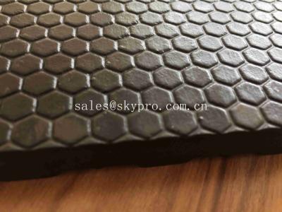 China 8mm-20mm Thickness Bubble Coin Interlocking Cow Horse Stable Rubber Mat Shock Absorption Rubber Mat for sale