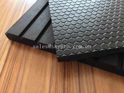 China Horse Rubber Mats for Horses Stables Wide Ribbed Shock Absorption Rubber Matting for sale