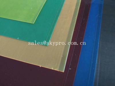 Cina Strato trasparente rigido tagliato della plastica dell'ANIMALE DOMESTICO del nastro trasportatore pp del PVC di colore dell'OEM della plastica in vendita