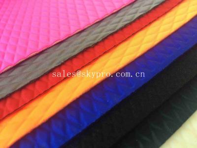 China O dobro tomou partido borracha colorida laminada do neopreno do SCR da forma do rolo da tela do neopreno vária à venda