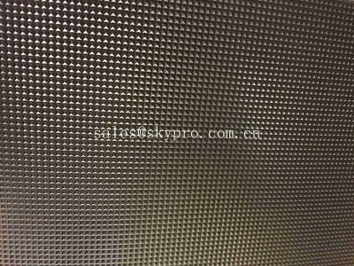 China Commercial Black Pyramid Pattern Rubber Flooring Matting For Anti - Skidding for sale