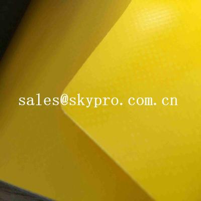 China Colorful Waterproof PE Tarpaulin / Tarp , Plastic Sheet PVC Tarpaulin Fabric for sale