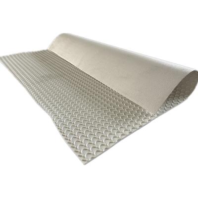 China Industrial Transport Crescent Surface Non-slip Pattern PVC Conveyor Belt for sale