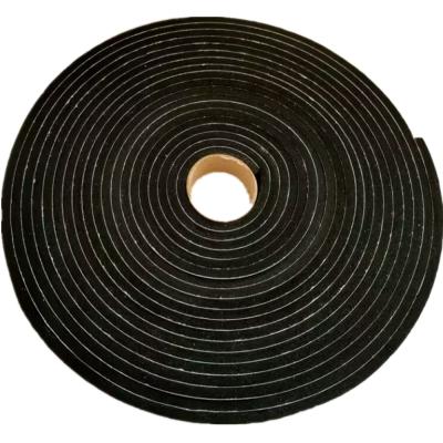 China Waterproof Sealing Strips Neoprene Single-Sided Adhesive Neoprene Seal High Density Foam Tape for sale