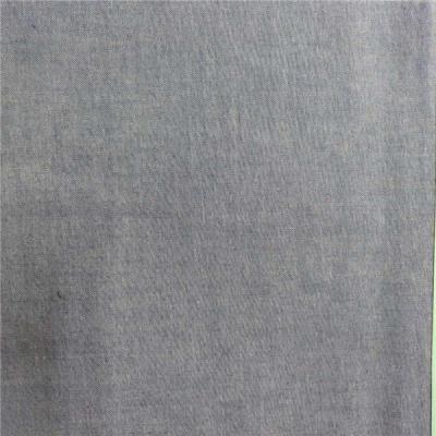China El hilado 100% de Oxford del algodón teñió la densidad tejida tela 80X46 en venta