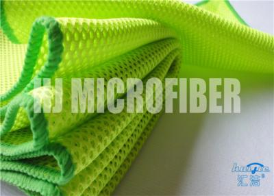 China Olijf Groene Fabriek Directe Microfiber 80% polyester en 20% polyamidestofdoek met Goede SGS van de Luchtdoordringbaarheid Te koop