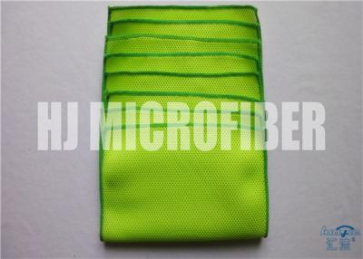 China Olijf Groene Fabriek Directe Microfiber 80% polyester en 20% polyamidestofdoek met Goede SGS van de Luchtdoordringbaarheid Te koop