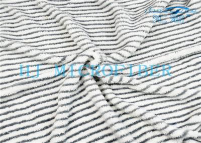 China A tela coral do velo do fio duro branco de Microfiber usada no espanador acolchoa as cabeças à venda