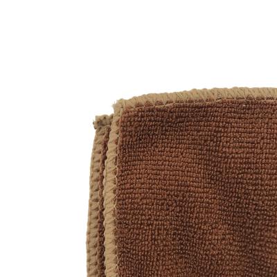 中国 ブラウンMicrofiberの生地40x40を編むゆがみは80%ポリエステルを配管した 販売のため