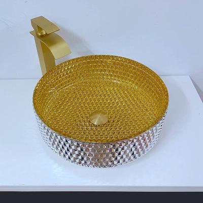 China Van de de Vormbadkamers van Shinnings Gouden Crystal Glass Wash Basin Cylindrical het Schipgootstenen Te koop